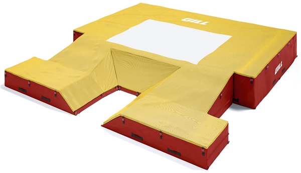 Gill G4 Pole Vault Landing System Red Vinyl Base (21'6" X 24' X 32 ...