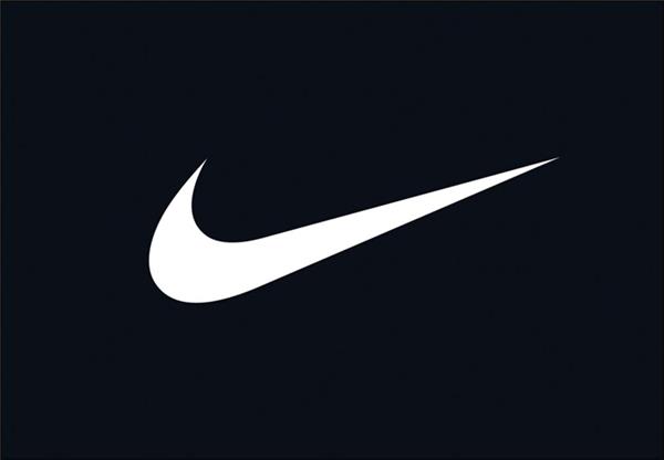 NIKE Swoosh Sport Towel Black/White - Soccer Equipment and Gear