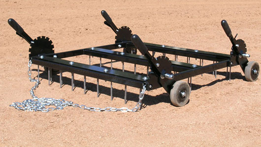 E85078 Newstripe Nail Drag Infield Groomer