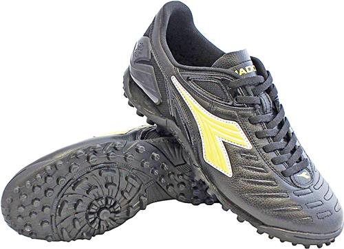 Diadora maracana turf store